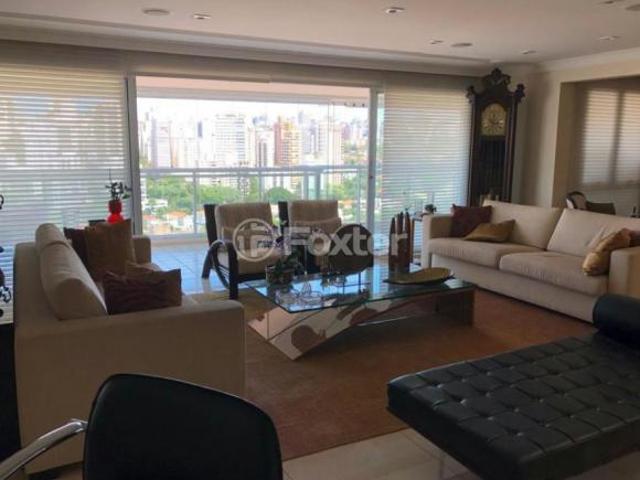 Cobertura, 3 dormitórios, 847 m², em Pacaembu