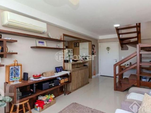 Cobertura, 3 dormitórios, 135 m², em Cavalhada