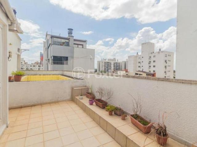 Cobertura, 3 dormitórios, 137 m², em Passo da Areia