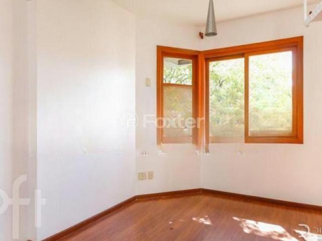 Cobertura, 3 dormitórios, 161.8 m², em Petrópolis