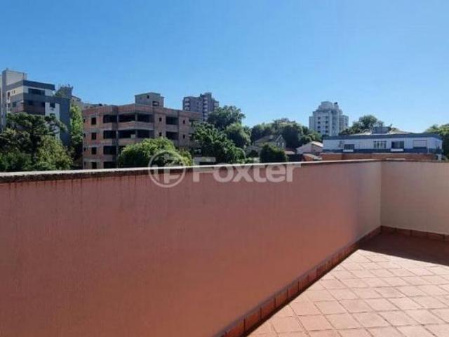 Cobertura, 3 dormitórios, 174 m², em Centro