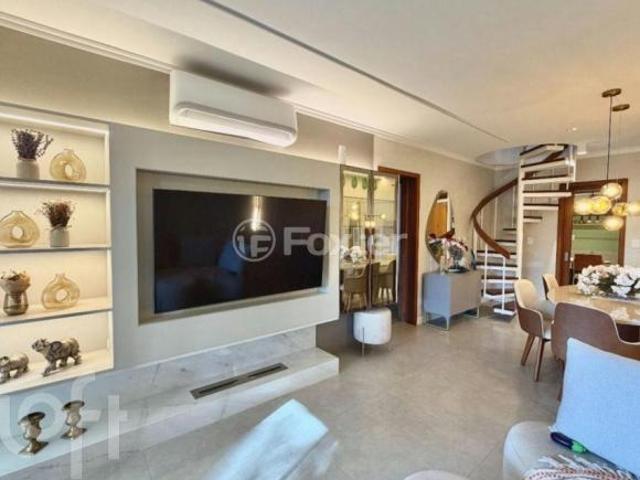 Cobertura, 3 dormitórios, 190 m², em Petrópolis