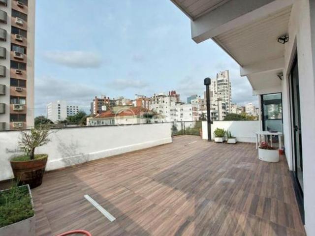 Cobertura, 3 dormitórios, 211 m², em Auxiliadora