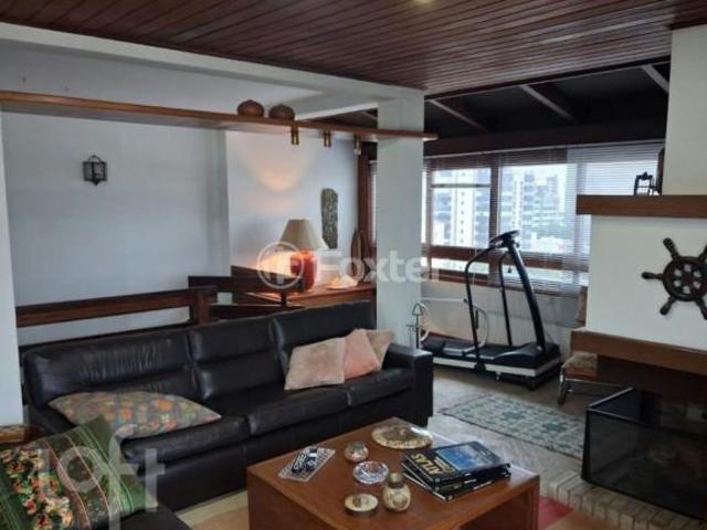 Cobertura, 3 dormitórios, 214.81 m², em São João