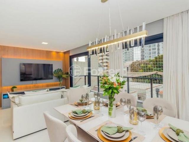 Cobertura, 3 dormitórios, 226 m², em Menino Deus