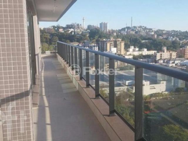 Cobertura, 3 dormitórios, 231.62 m², em Menino Deus