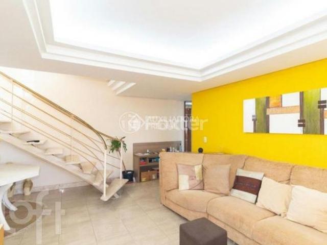 Cobertura, 3 dormitórios, 238 m², em Menino Deus