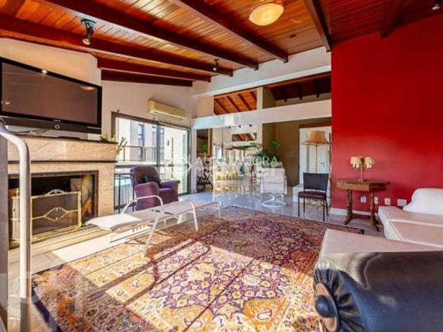 Cobertura, 3 dormitórios, 254 m², em Auxiliadora