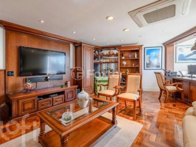 Cobertura, 3 dormitórios, 278 m², em Bela Vista