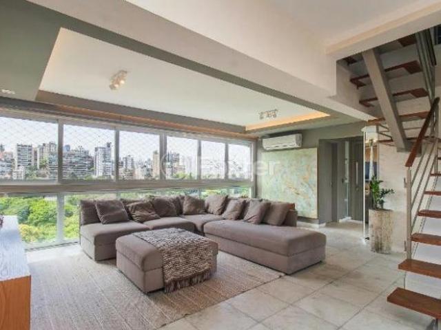 Cobertura, 3 dormitórios, 285 m², em Bela Vista