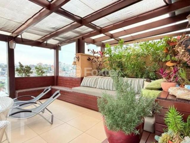 Cobertura, 3 dormitórios, 324.66 m², em Chácara das Pedras