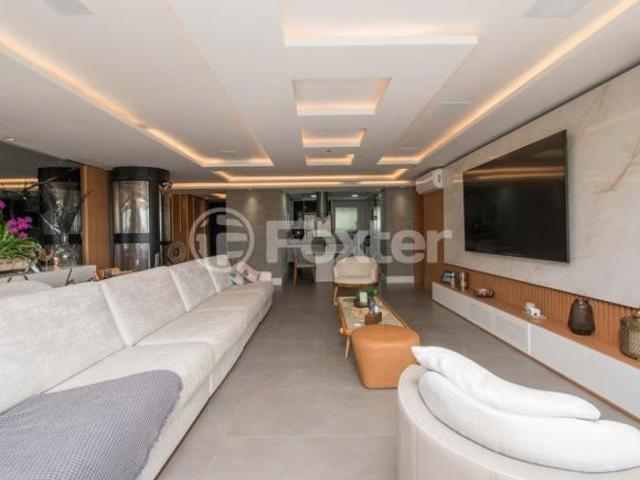 Cobertura, 3 dormitórios, 357.6 m², em Cristal