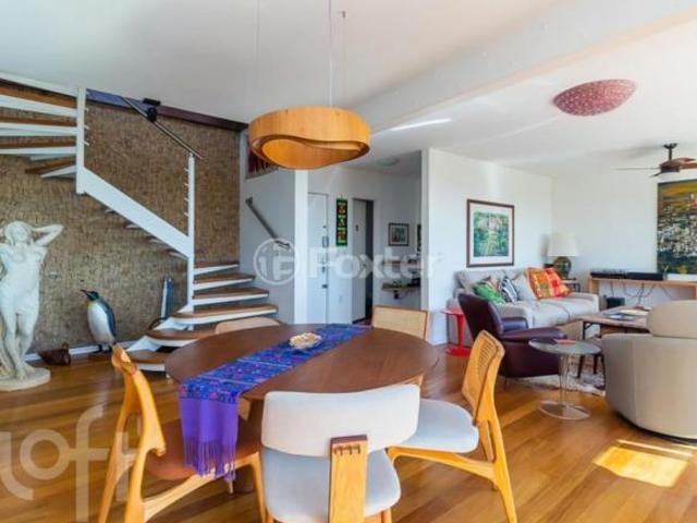 Cobertura, 3 dormitórios, 390 m², em Três Figueiras
