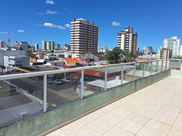 Cobertura 3 dormitórios com amplo terraço no centro de Tramandaí/RS