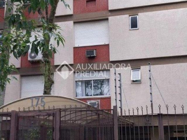 Cobertura 3 dormitórios com Elevador e garagem!