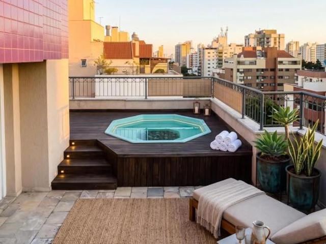 Cobertura 3 Dormitórios com Piscina e Terraço no Boa Vista ACEITA PROPOSTAS