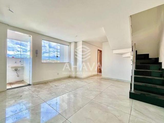 Cobertura 3 Quartos à Venda, 150m², Santa Mônica, próximo à Rua Érico Veríssimo