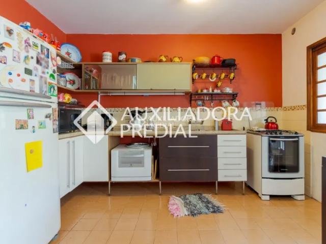 Cobertura 3 quartos com churrasqueira e vaga no bairro Auxiliadora
