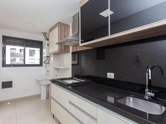 Cobertura 3 quartos ém condominio clube ao lado do Jardim Botanico