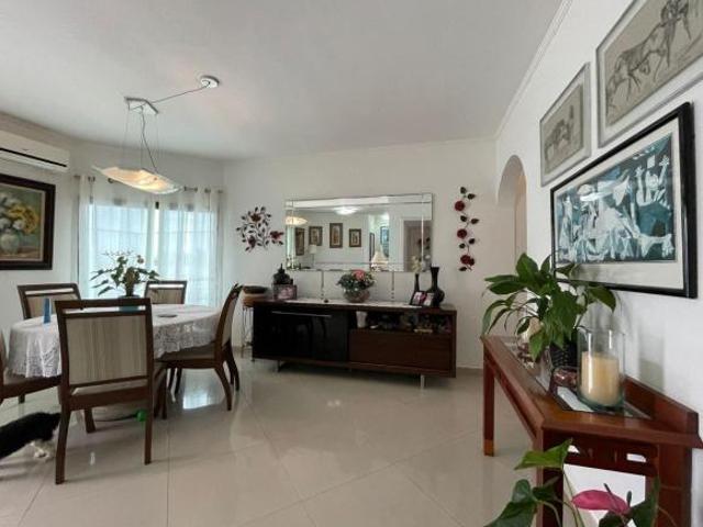 Cobertura 3 suites à Venda no Tombo no Guarujá | QVista Inteligência Imobiliá.