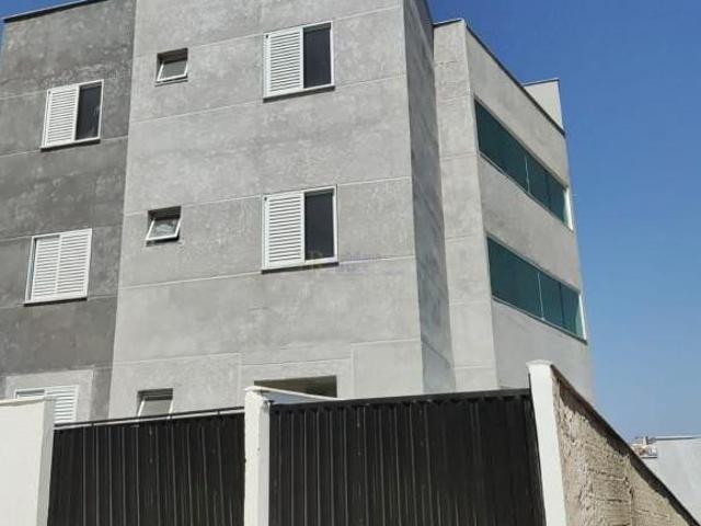 COBERTURA 02 QUARTOS EM PRï¿½DIO NOVO. BOA LOCALIZAï¿½ï¿½O