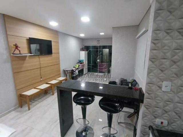 Cobertura 100m2 com 2 dormitórios, 1 suíte, 2 vagas