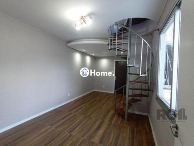 Cobertura 139m², 2 dormitórios, terraço, 2 vagas no bairro Santana