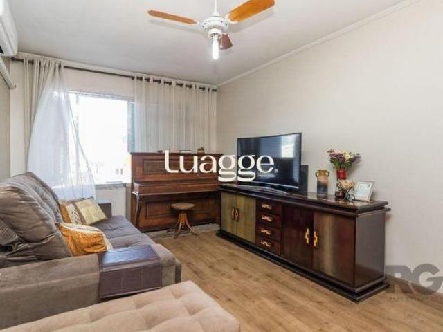 Cobertura 150m² 3 dormitórios, 2 vagas no bairro Petrópolis