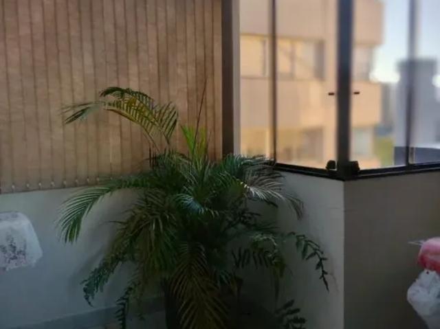 Cobertura 162m² semimobiliada no Menino Deus