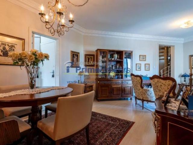 Cobertura, 187 m² 3 Dormitórios, 1 Suíte, 3 Vagas, Piscina e Vista Livre Moema