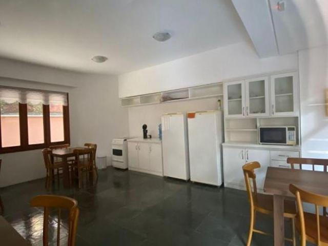 Cobertura 196m² 3 dorm. 1 Suíte + 2 vagas Petrópolis Porto Alegre
