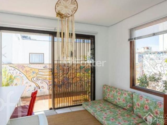 Cobertura, 1 dormitórios, 89.71 m², em Petrópolis