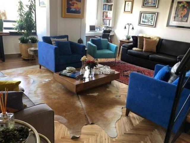 Cobertura 1 Suite 4 Vagas em Rua fechada no Panamby