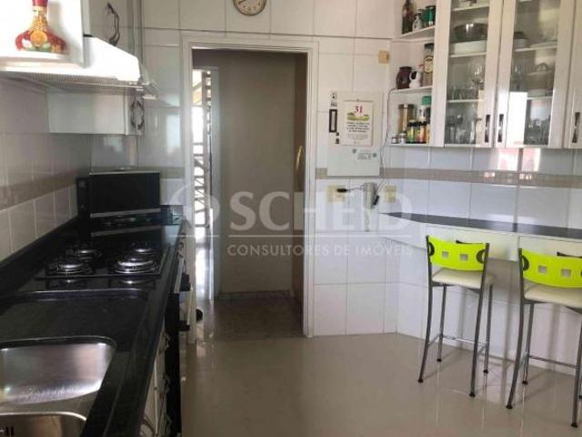 Cobertura 206m² com 3 quartos sendo 1 suíte e 6 vagas sendo 4 delas fixas à venda na Vila Mascote