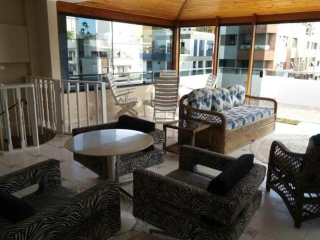 cobertura 217 m² 4 dorm 2 vagas Enseada Guarujá