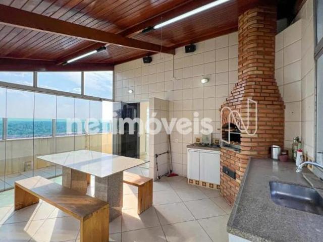 Cobertura 220 m²  no Gutierrez, 5 quartos, 2 suítes, 3 vagas, elevador, lazer e vista definitiva