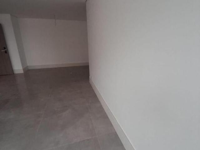 cobertura 220m útil 3 qtos ac apt menor valor ac banco e ac você !