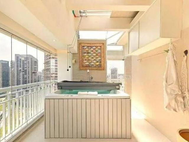 Cobertura 236 m² Chácara Santo Antônio com 3 Suítes, 4 Vagas de Garagem À venda por R$ 4.250.000,0