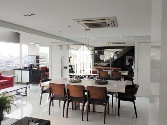 COBERTURA 239M² 3 SUÍTES, 4 VAGAS NO CENTRO