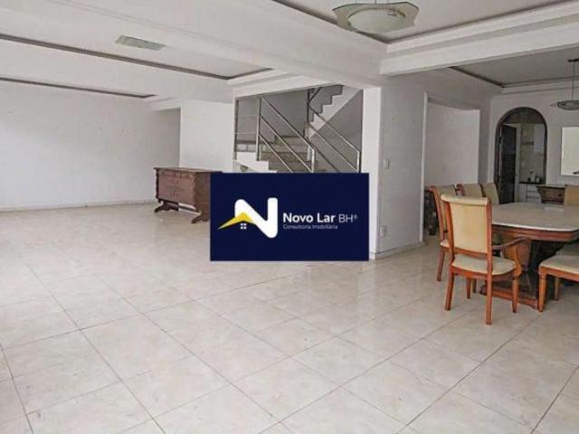 Cobertura 280m², 4 quartos, 2 suites, 3 vagas no Santo Antônio