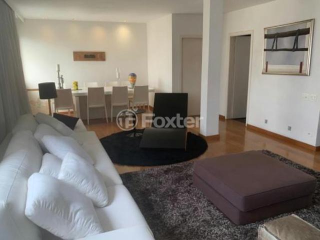Cobertura, 2 dormitórios, 402 m², em Itaim Bibi