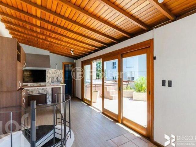 Cobertura, 2 dormitórios, 81.64 m², em Passo da Areia