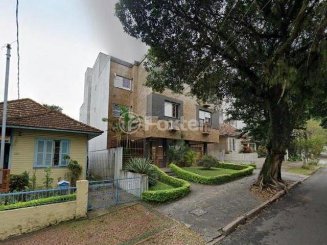 Cobertura, 2 dormitórios, 82 m², em Petrópolis