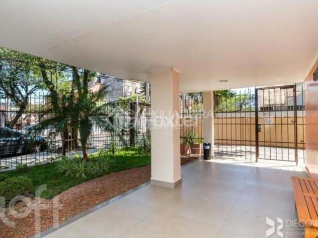 Cobertura, 2 dormitórios, 97.9 m², em Menino Deus