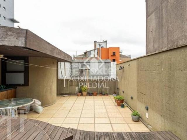 Cobertura, 2 dormitórios, 110.76 m², em Auxiliadora