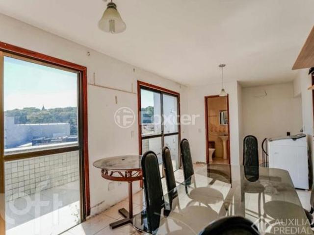 Cobertura, 2 dormitórios, 113.7 m², em Azenha