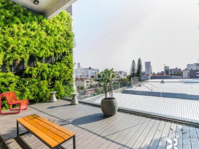 Cobertura, 2 dormitórios, 118.36 m², em Menino Deus
