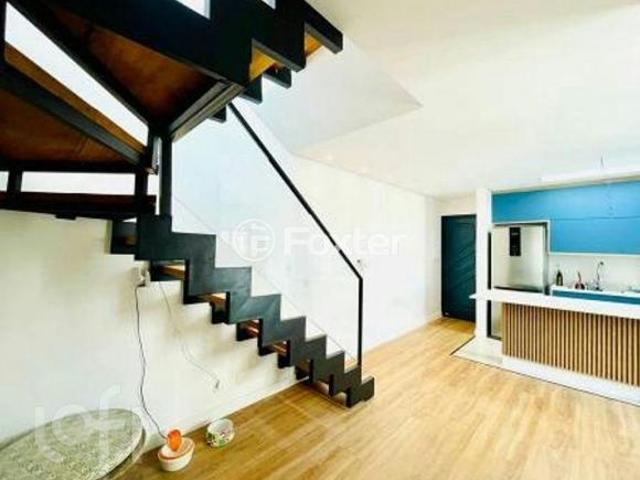 Cobertura, 2 dormitórios, 121 m², em Vila Gumercindo