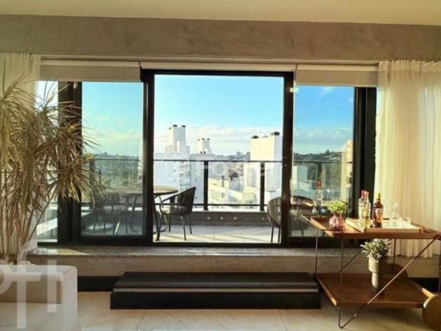 Cobertura, 2 dormitórios, 128 m², em Jardim do Salso