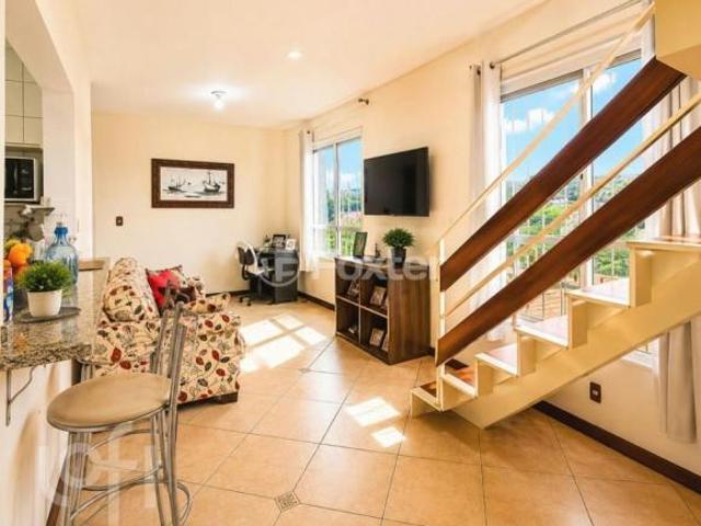 Cobertura, 2 dormitórios, 141 m², em Partenon